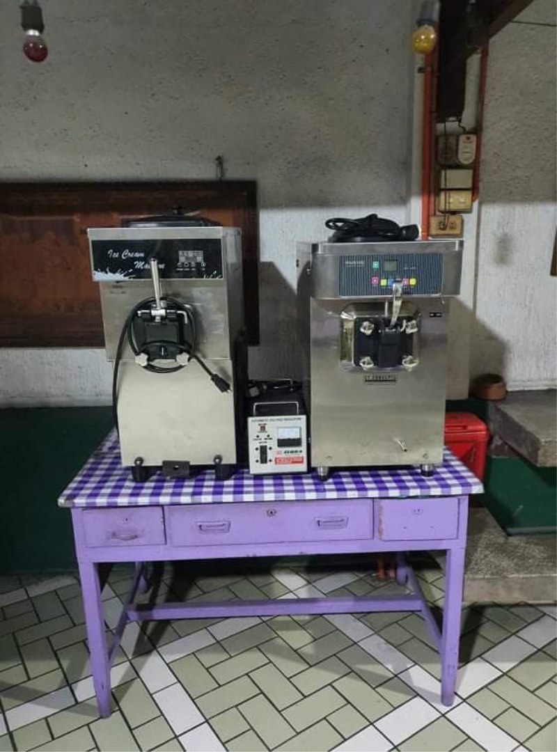 Buy 1 Take 1 ice cream sundae machine, TV & Home Appliances, Other Home ...