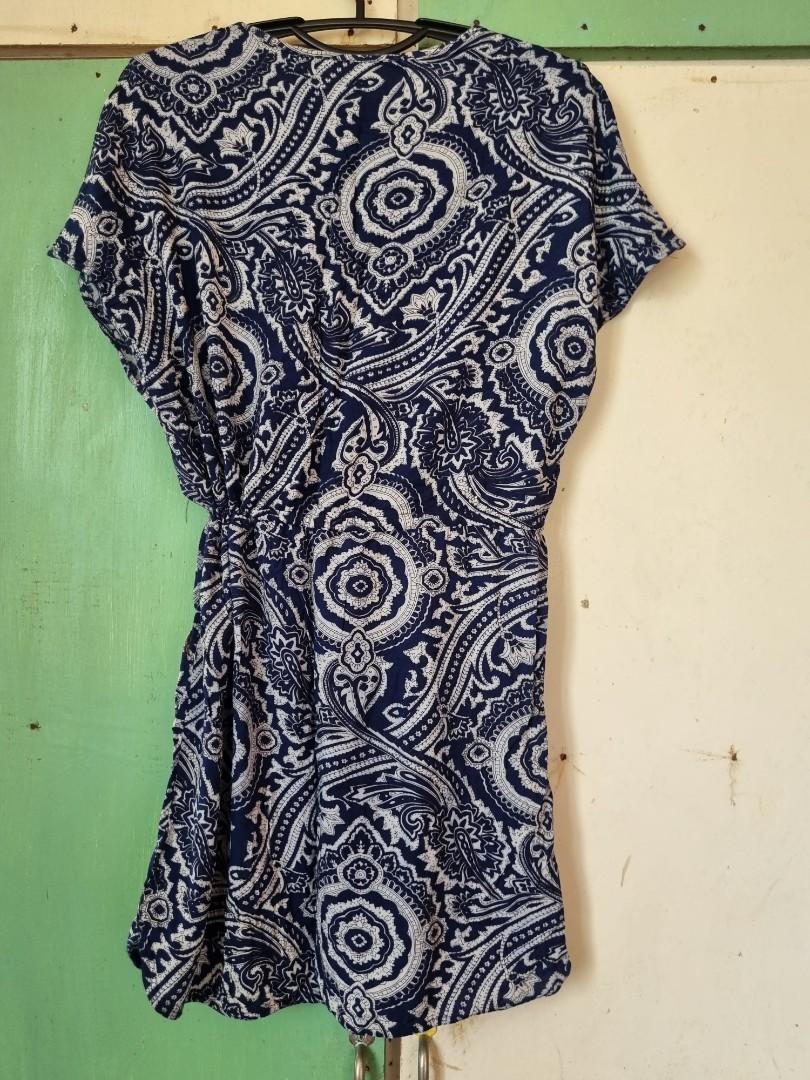 CLN Dress, Women's Fashion, Dresses & Sets, Dresses on Carousell