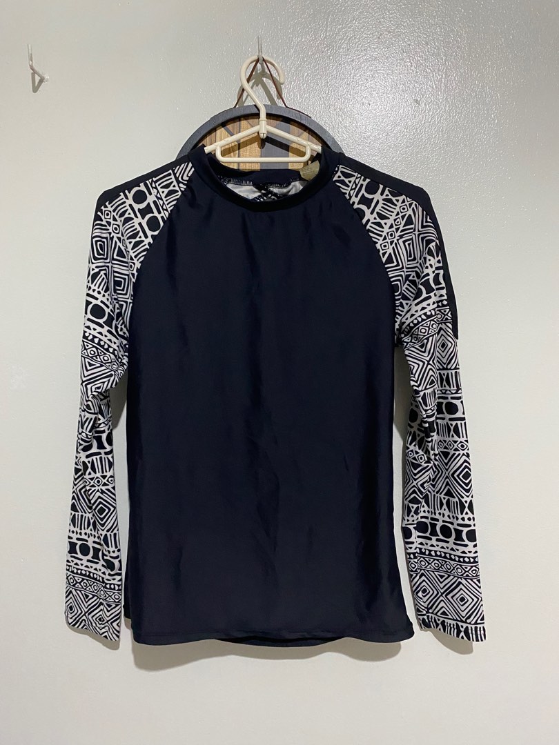 Coco Cabana Backless Rash Guard, Women's Fashion, Swimwear, Rash guard ...