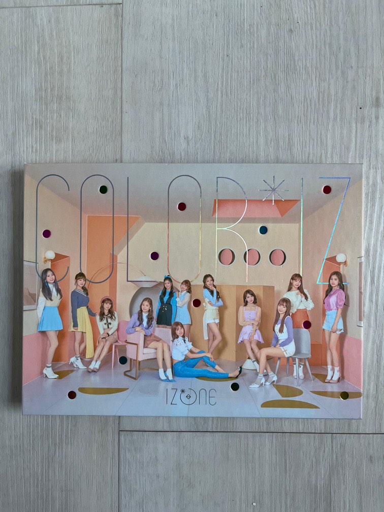 COLOR*IZ | IZONE DEBUT ALBUM, Hobbies & Toys, Memorabilia ...