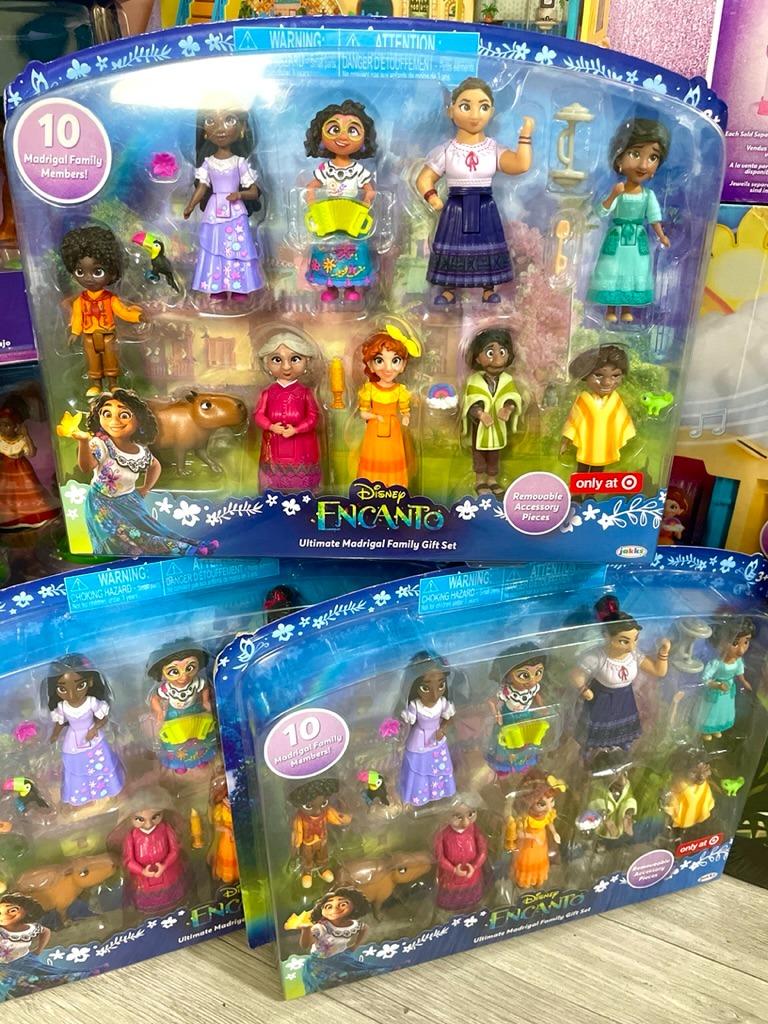 Disney Encanto Movie Ultimate Madrigal Family Gift Set 10 Figure ...
