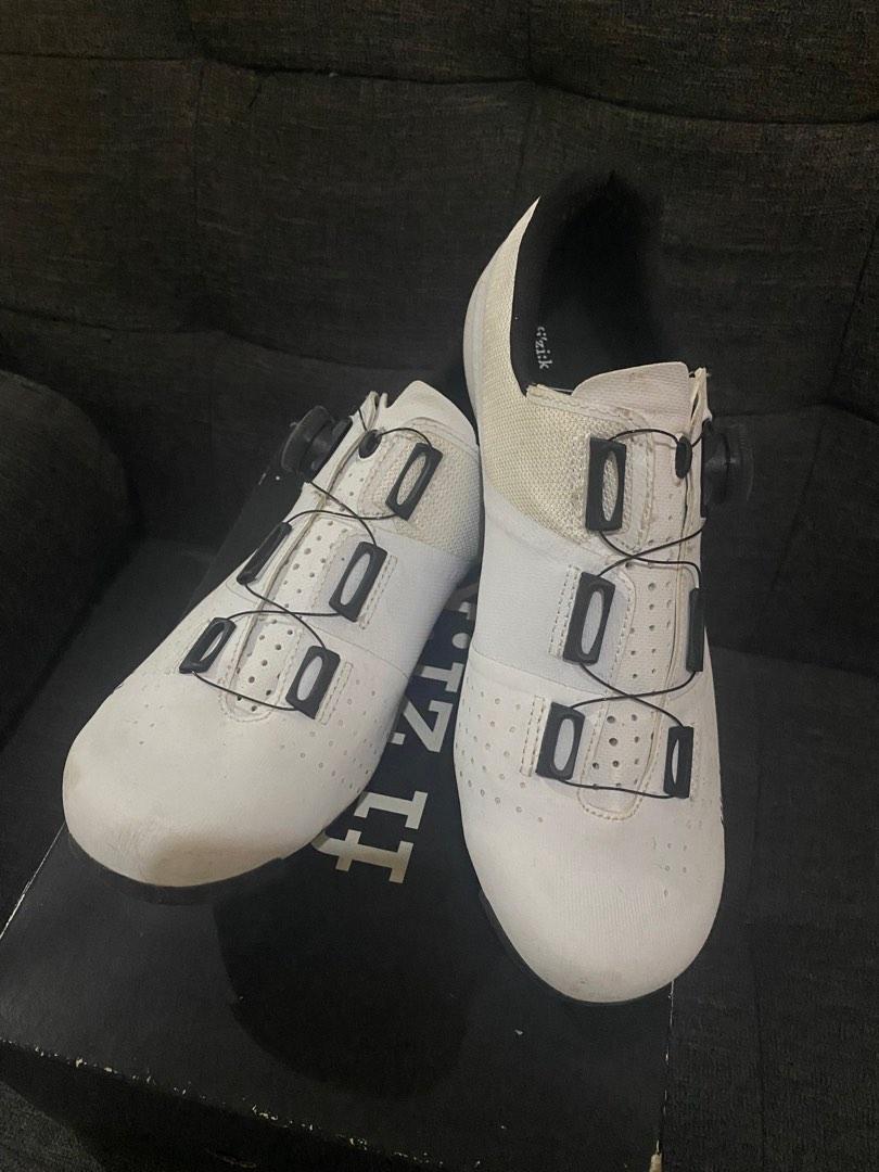Fizik Tempo R4 Overcurve Cleats shoes, Sports Equipment, Bicycles ...