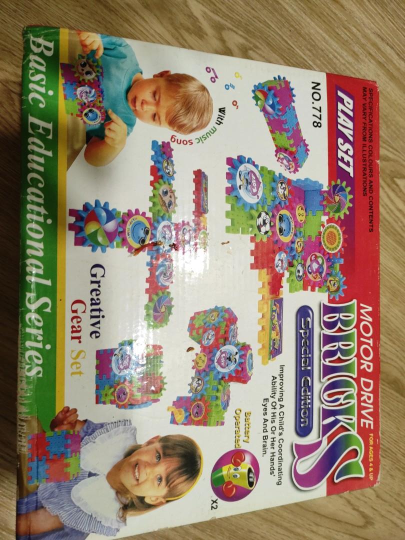 Gears toy set, Hobbies & Toys, Toys & Games on Carousell