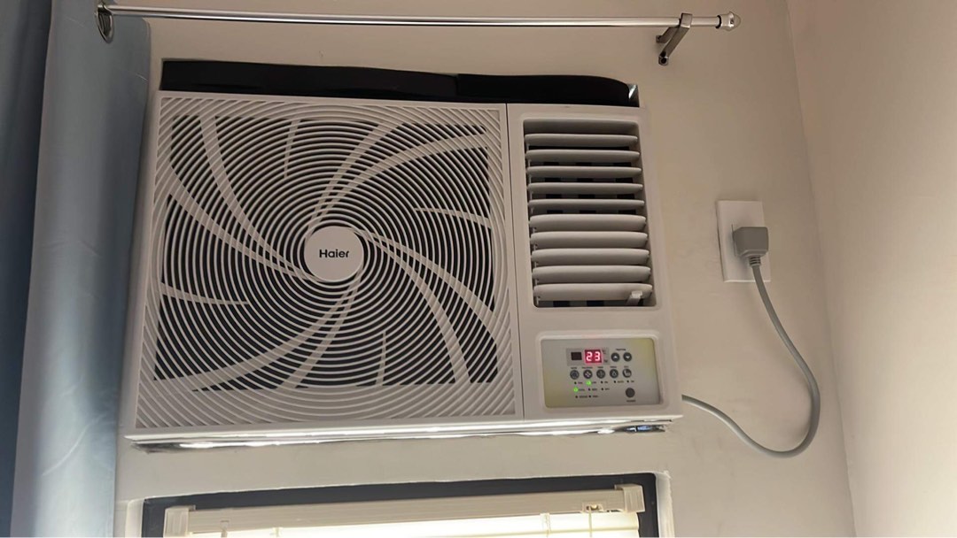 Haier 2.0 hp Window Type, TV & Home Appliances, Air Conditioning and ...