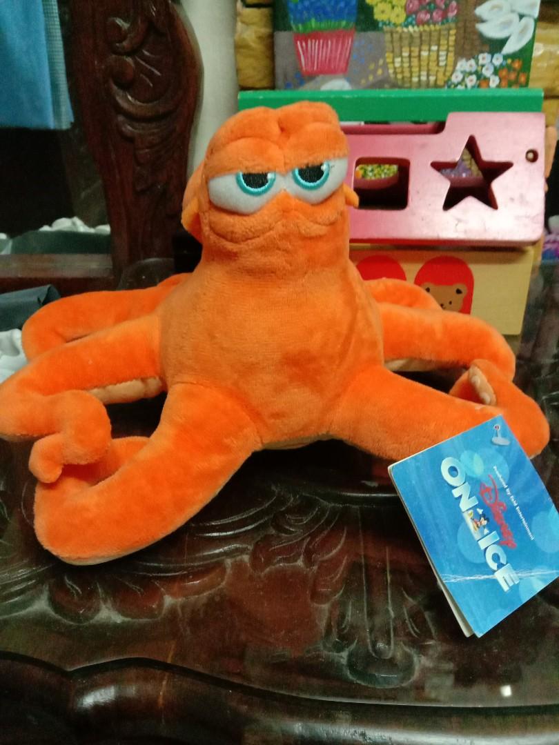 HANK the OCTOPUS, FINDING DORY PLUSH, BNWT 8 INCHES, Hobbies & Toys ...