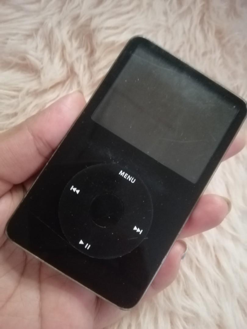 iPod Original (5th Gen) / 30GB / MA446LL/A, Audio, Portable Music ...