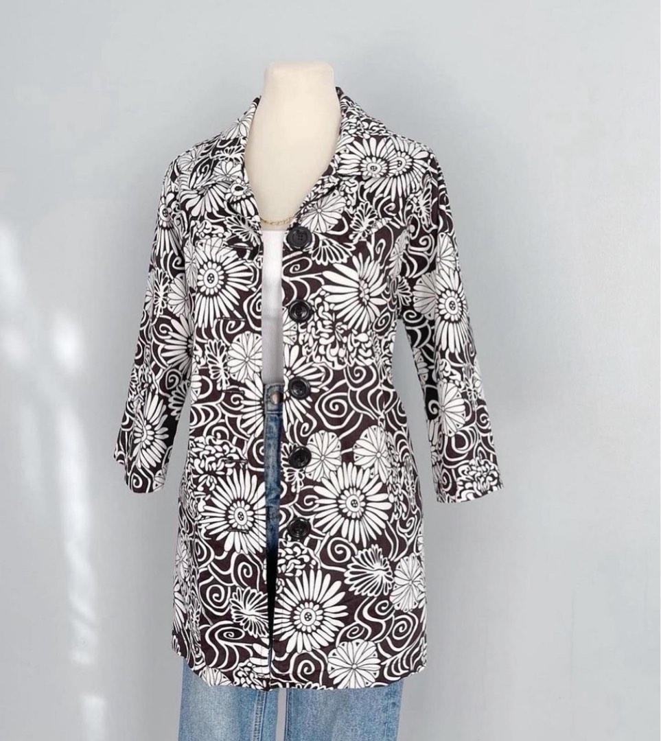 Long Cardigan / Blazer, Women's Fashion, Coats, Jackets and Outerwear on Carousell