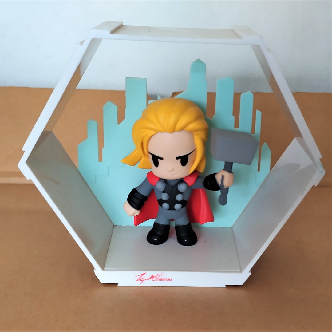 LOOSE THOR TGV CINEMA DISPLAY AVENGERS AGE OF ULTRON, Hobbies & Toys ...