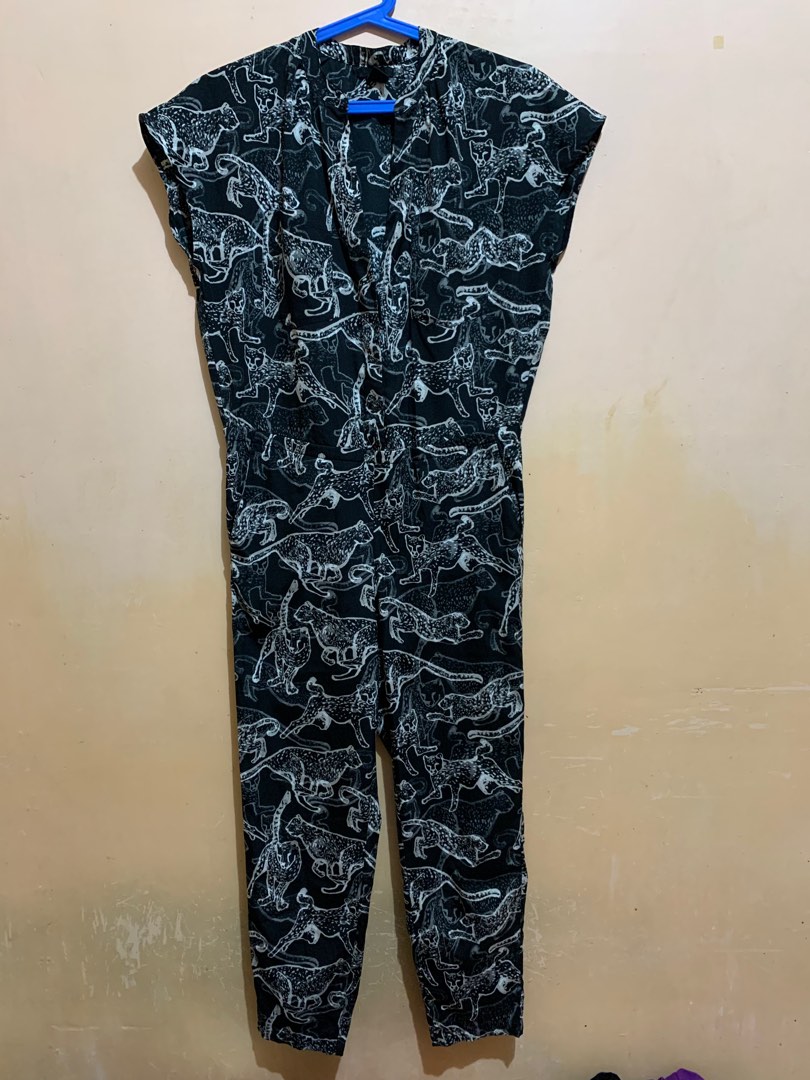 Mall attire, Women's Fashion, Dresses & Sets, Jumpsuits on Carousell