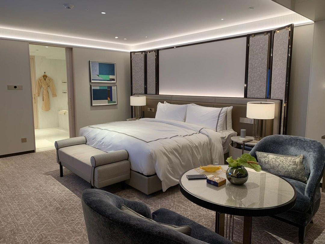 MBS NEW Premier Room - Luxury Staycation - Marina Bay Sands Hotel ...
