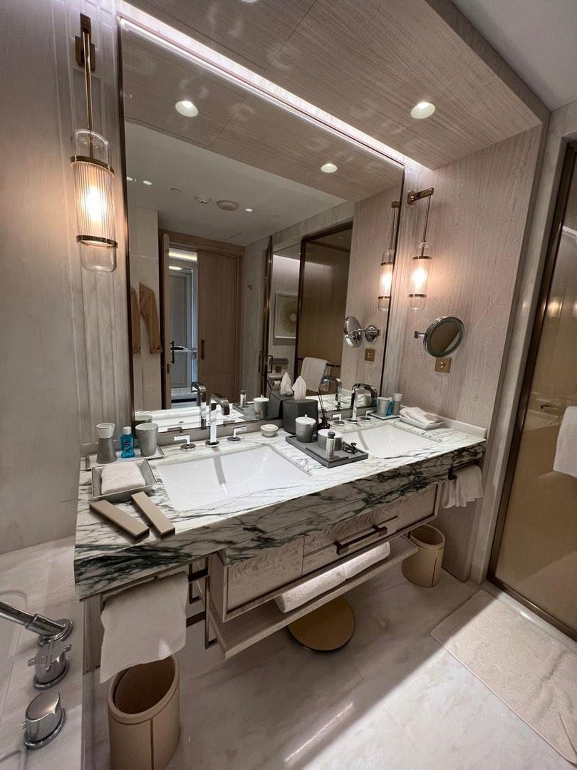 MBS NEW Premier Room - Luxury Staycation - Marina Bay Sands Hotel ...