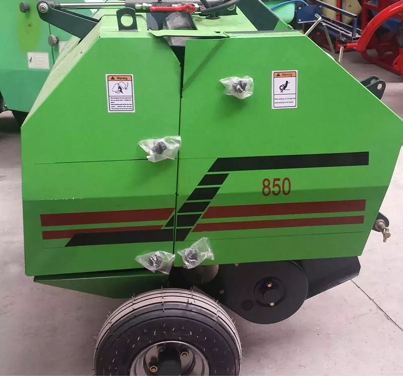 Mini Round Hay Baler 850F, Commercial & Industrial, Construction Tools ...