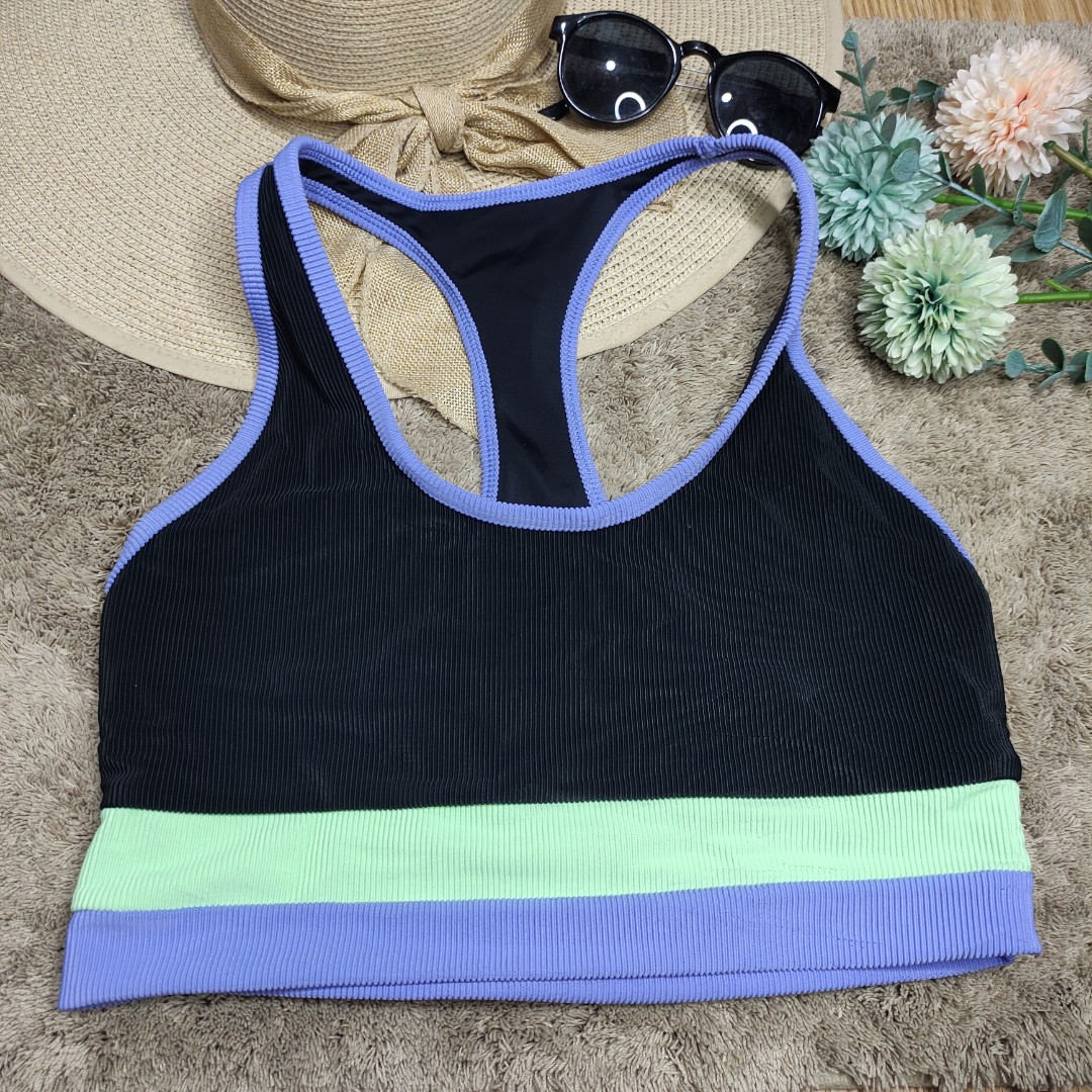 M-SL: Beach Riot Sports Bra, Women's Fashion, Swimwear, Bikinis ...