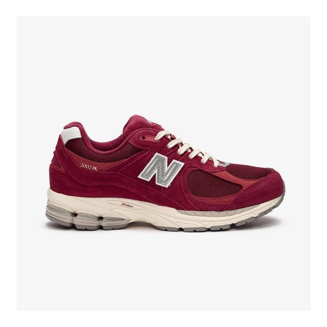 New Balance 2002R Red Wine, Men's Fashion, Footwear, Sneakers on Carousell