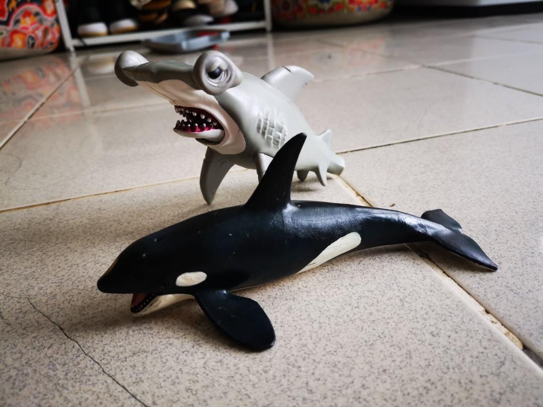 Orca Solid Animal Figure (Free hammerhead shark), Hobbies & Toys, Toys ...