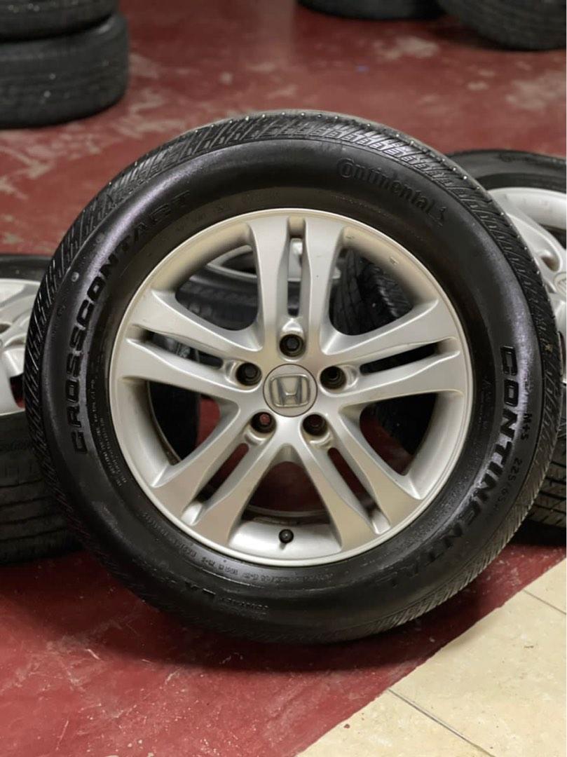 Original 17 inch sport rim Honda CRV tyre 70%, Auto Accessories on ...