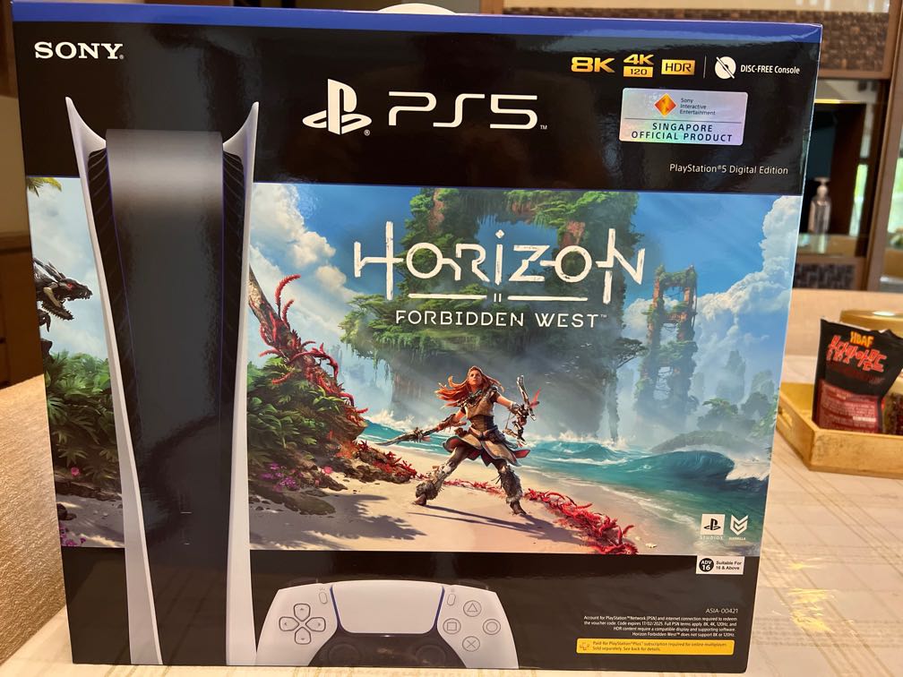 PS5 Digital edition Horizon bundle. Local set with 15 months warranty ...