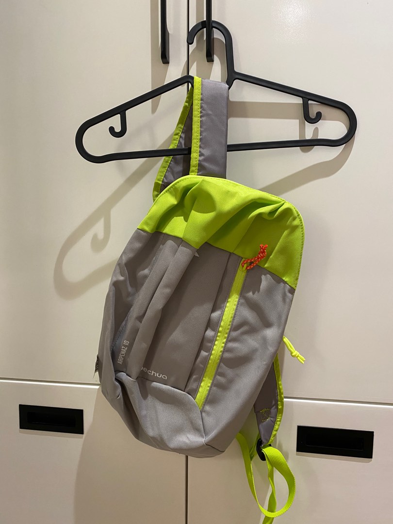 Quechua Backpack, Men's Fashion, Bags, Backpacks on Carousell