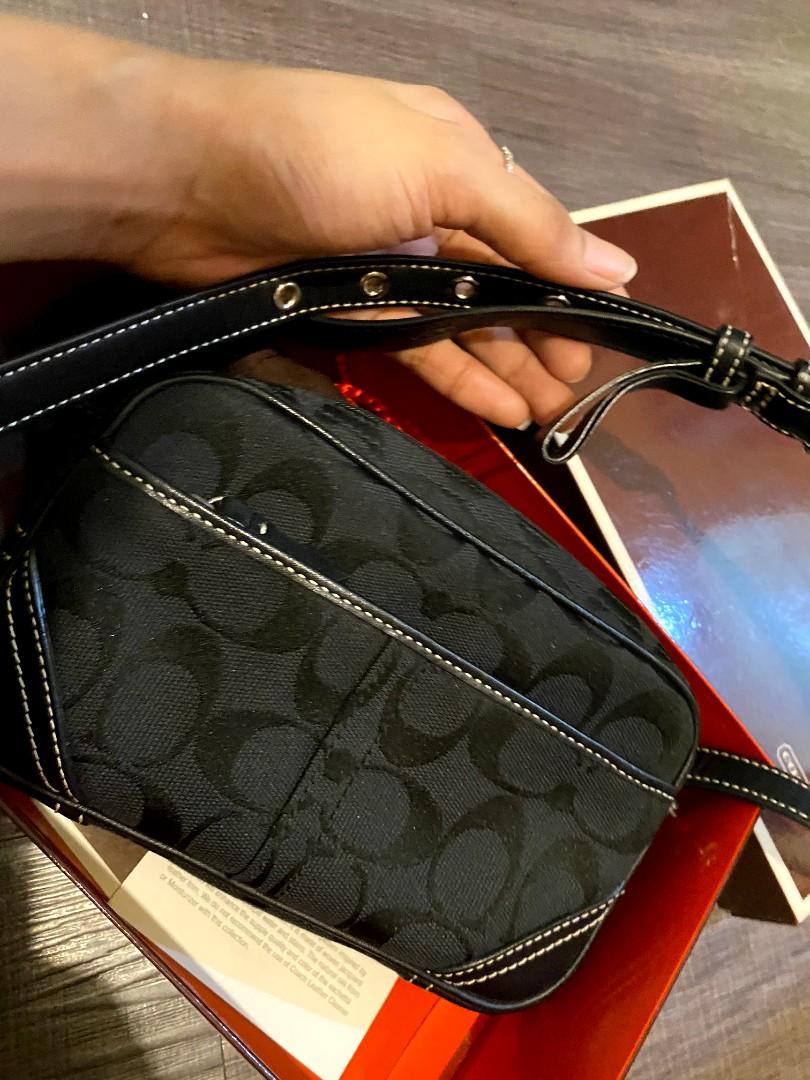 rare design coach belt bag till 32" waist, Women's Fashion, Bags ...