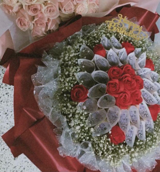 Rose Bouquets w money, Hobbies & Toys, Stationery & Craft, Flowers ...