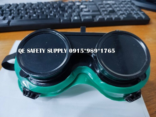 Safety Goggles Round Ordinary Goggles, Commercial & Industrial ...