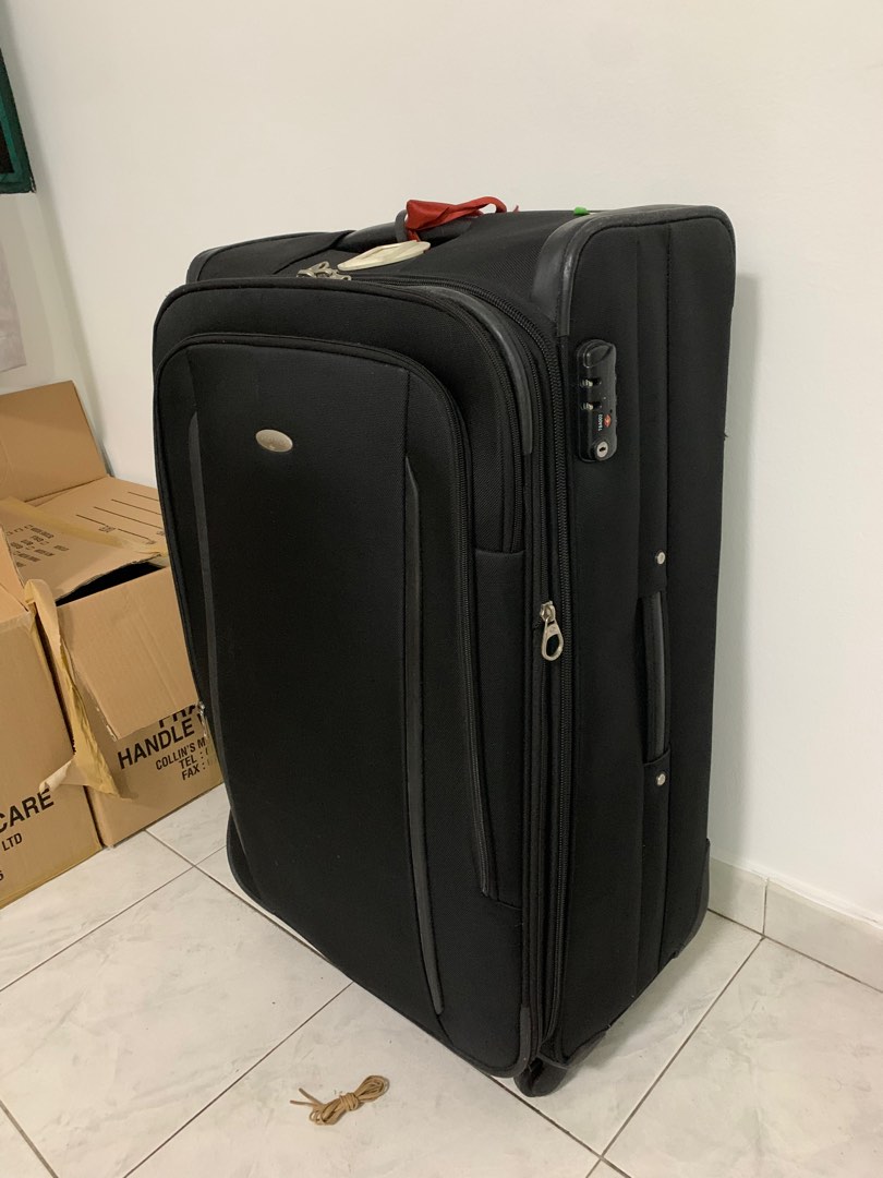 Samsonite large suitcase, Hobbies & Toys, Travel, Luggage on Carousell