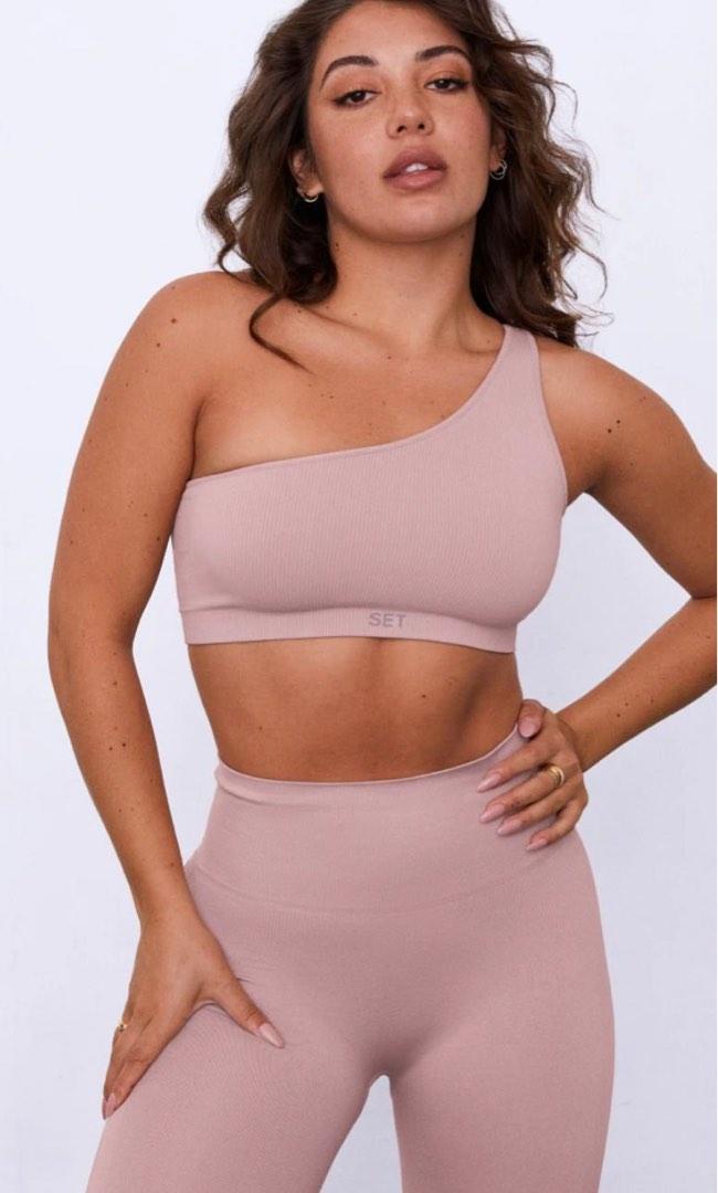 Set Active Set Women S Fashion Activewear On Carousell