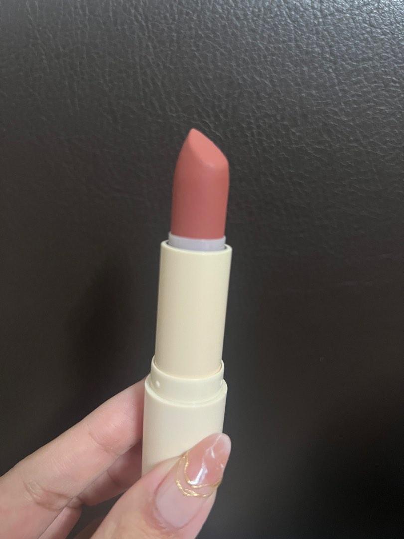 Sunnies Face Fluffmate Lipstick - Milkshake, Beauty & Personal Care ...