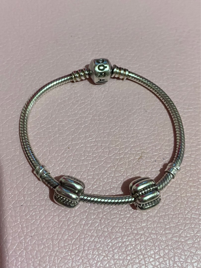 Super Sale !!!Authentic Pandora Bracelet with 2 clips, Women's Fashion ...
