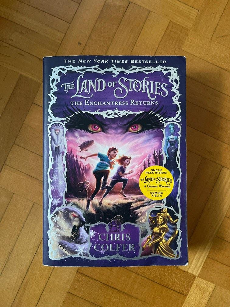 THE LAND OF STORIES BOOK 2 (THE ENCHANTRESS RETURNS), Hobbies & Toys ...