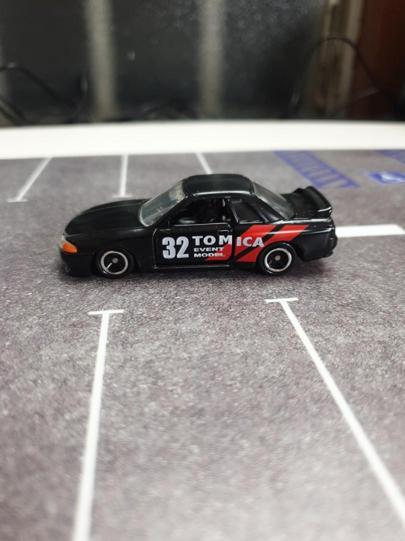 Tomica Event Model Nissan Skyline R32, Hobbies & Toys, Toys & Games on ...
