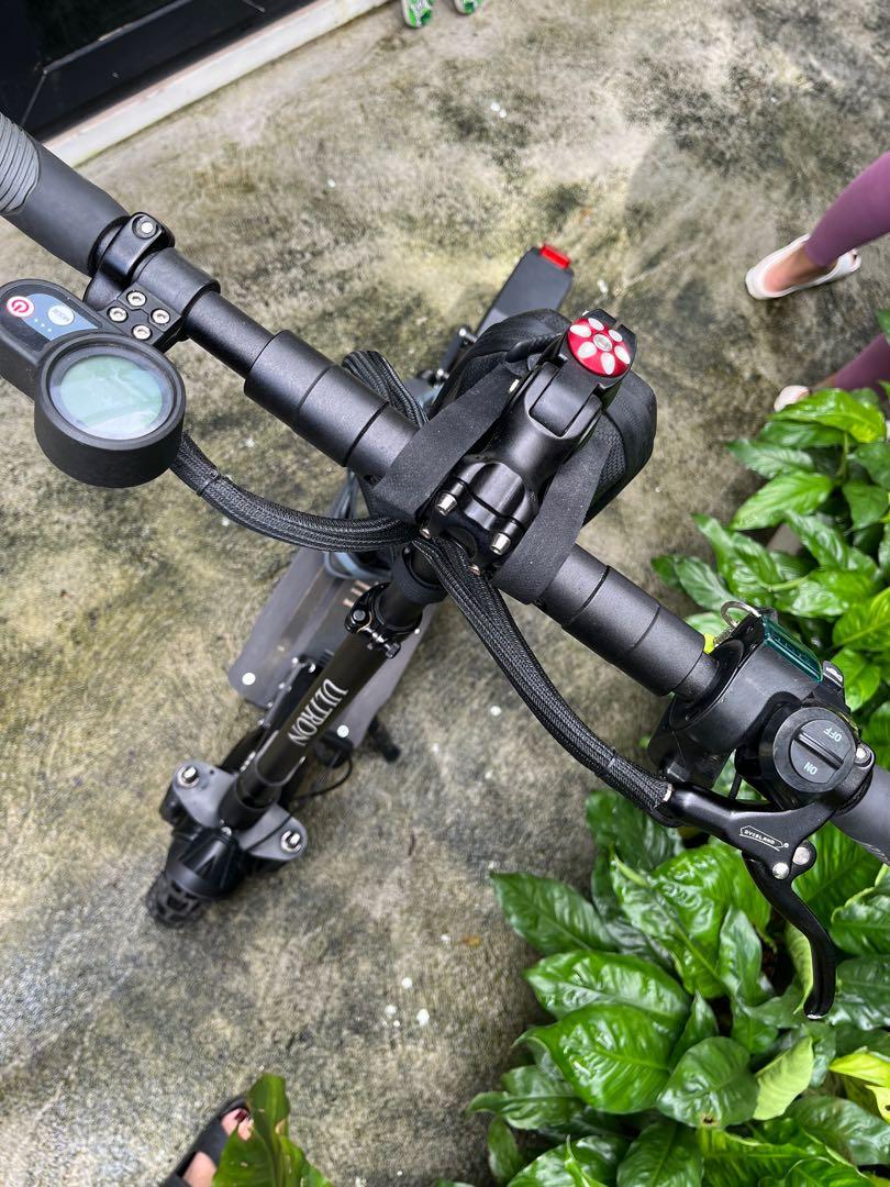 Ultron Mini w/ freebies, Sports Equipment, Sports & Games, Skates ...