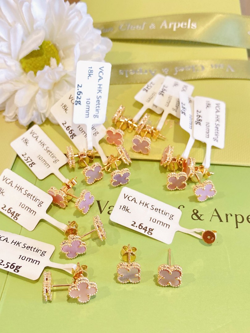Van Cleef Mop Earstud hk 10mm, Women's Fashion, Jewelry & Organizers ...