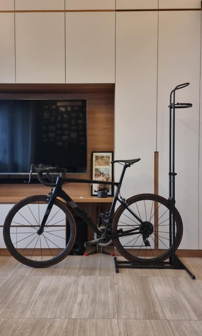 Vertical Bike Stand, Sports Equipment, Bicycles & Parts, Parts ...