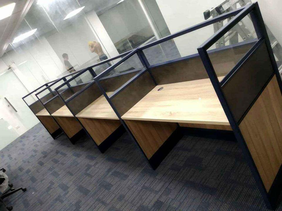 Workstation Cubicles- Office Partition - Modular tables, Furniture ...