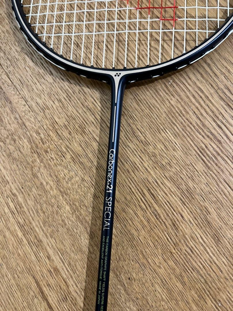 Yonex Carnonex 21 SP, Sports Equipment, Sports & Games, Racket & Ball Sports on Carousell