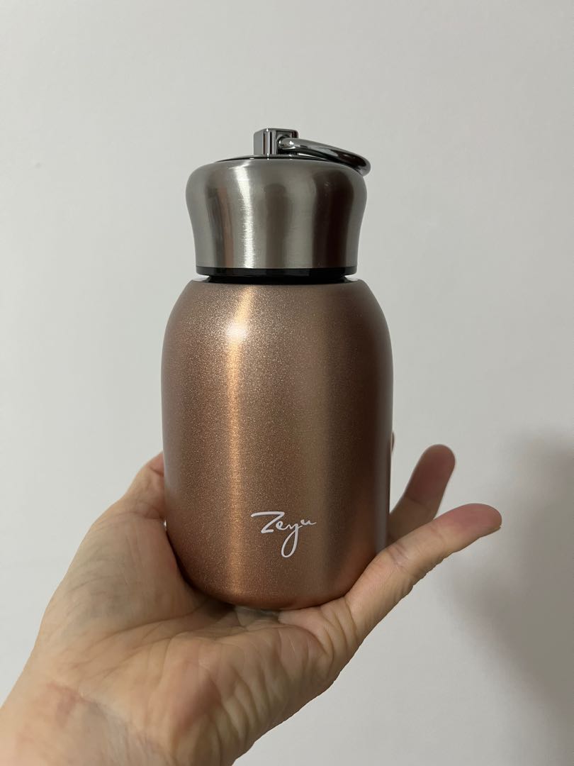 Zeyu Insulated Small Water Bottle with Hook, Furniture & Home Living ...
