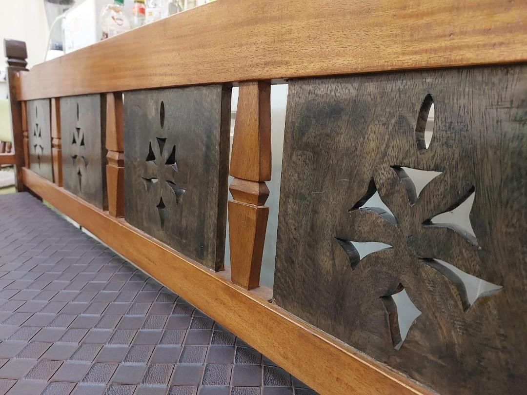 3-SEATER KAPIYA SEATTEE I PALOCHINA SOLID WOOD IN NATURAL AND STAIN ...