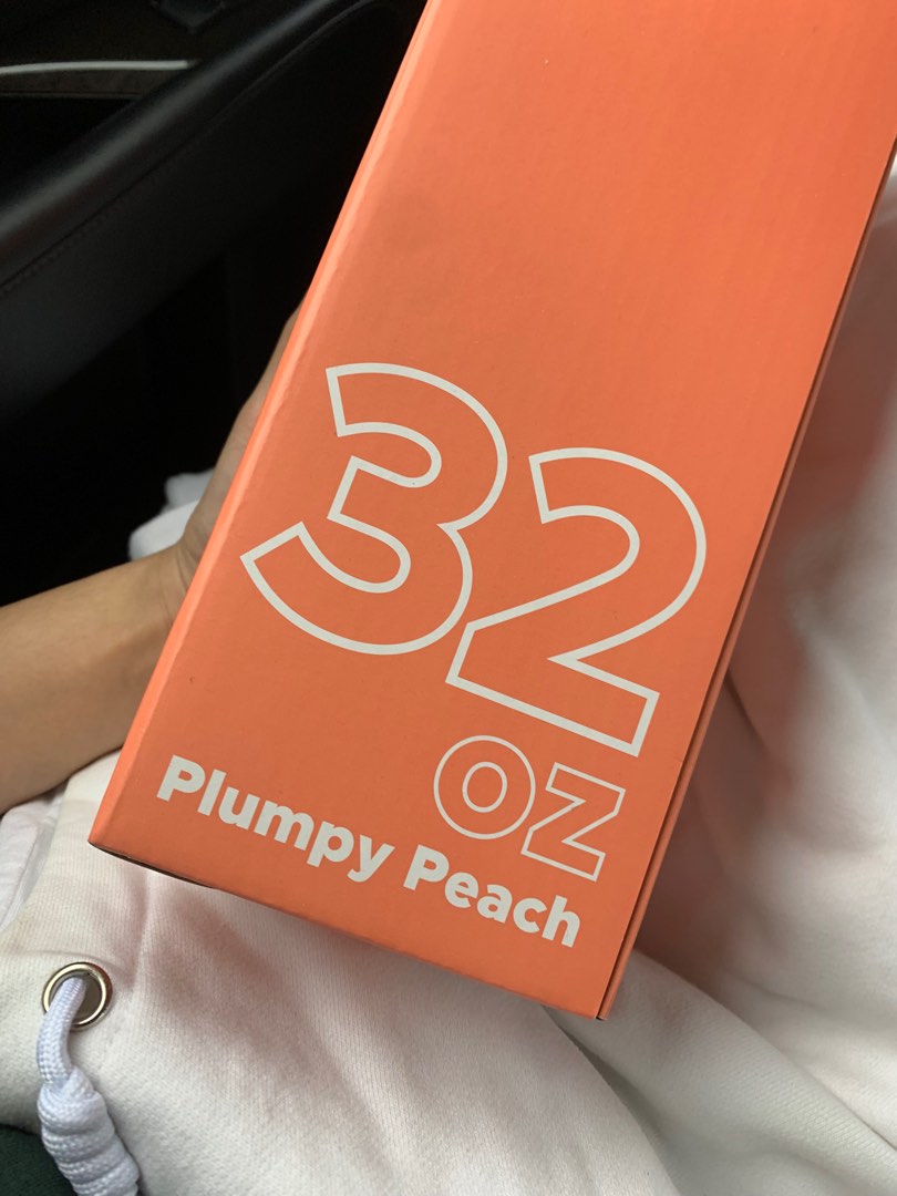 Aquaflask 32oz Plumpy Peach, Furniture & Home Living, Kitchenware ...