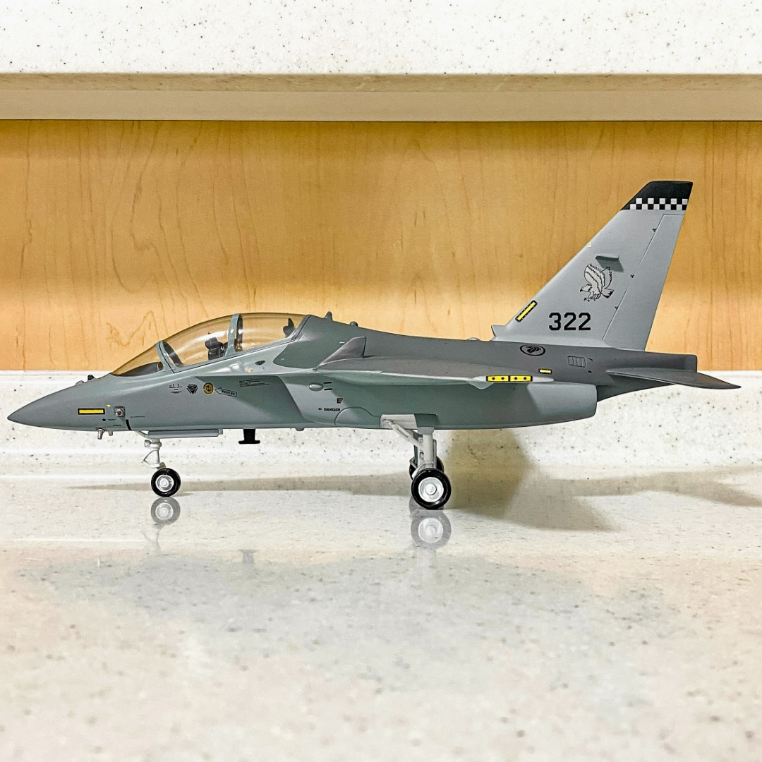 [AUTHORISED RETAILER] AVIATION SOARING REPUBLIC OF SINGAPORE AIR FORCE RSAF SIAI M346 AEROPLANE ...