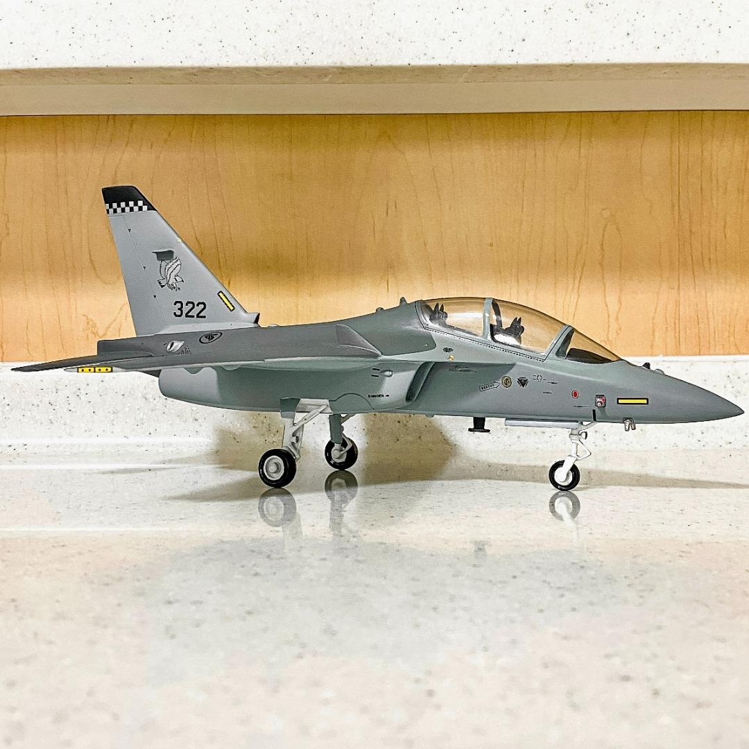 [AUTHORISED RETAILER] AVIATION SOARING REPUBLIC OF SINGAPORE AIR FORCE RSAF SIAI M346 AEROPLANE ...