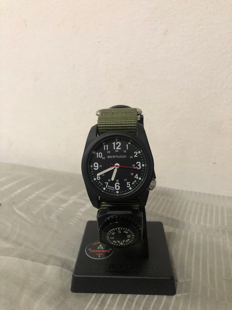 Bertucci DX3 compass field watch, Men's Fashion, Watches & Accessories ...