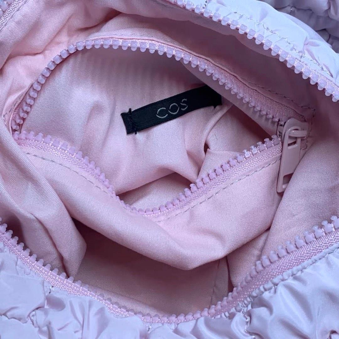 COS quilted oversized shoulder sling bag, Women's Fashion, Bags ...