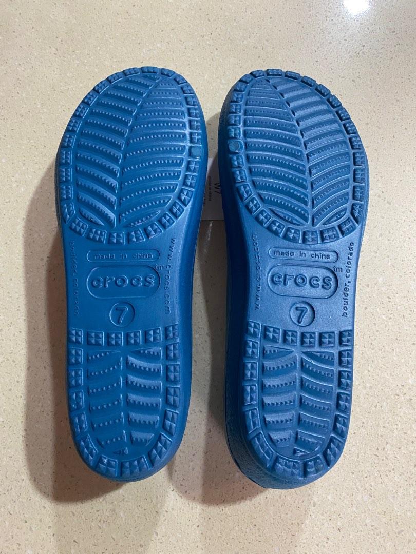 Crocs flats, Women's Fashion, Footwear, Flats on Carousell