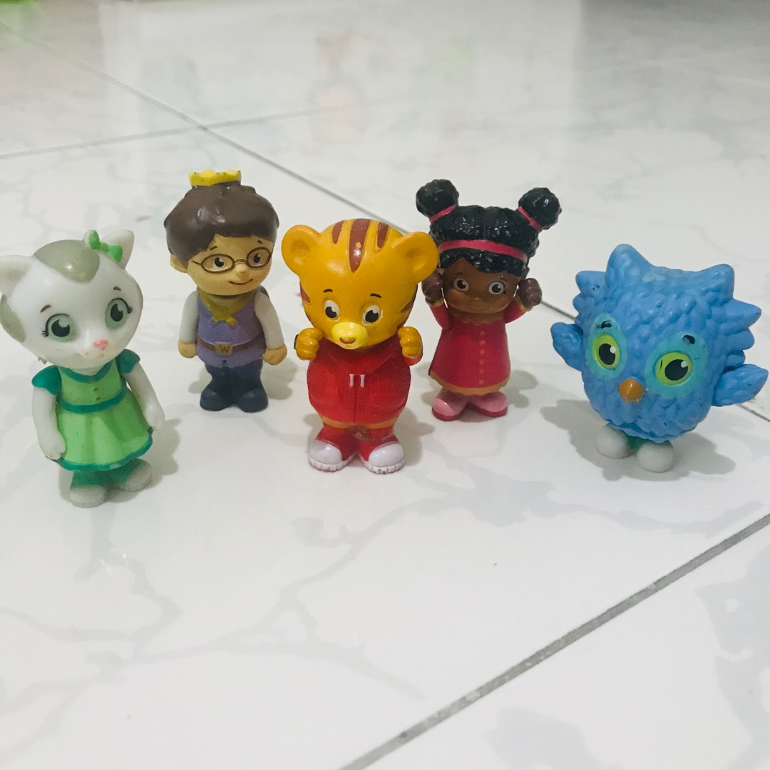 Daniel Tiger Toy Set, Hobbies & Toys, Toys & Games on Carousell
