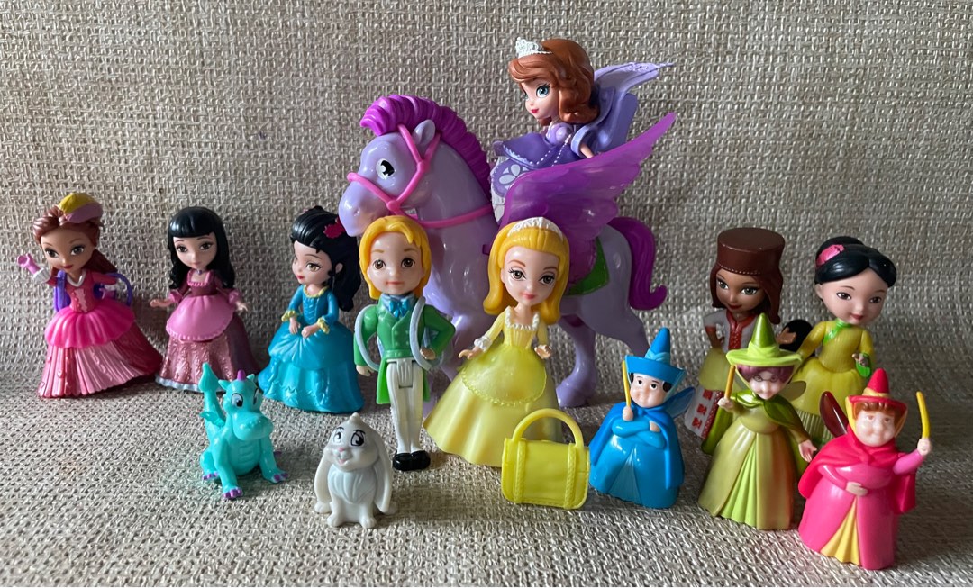 Disney Sofia the First Royal Prep Character Collection Set, Hobbies ...