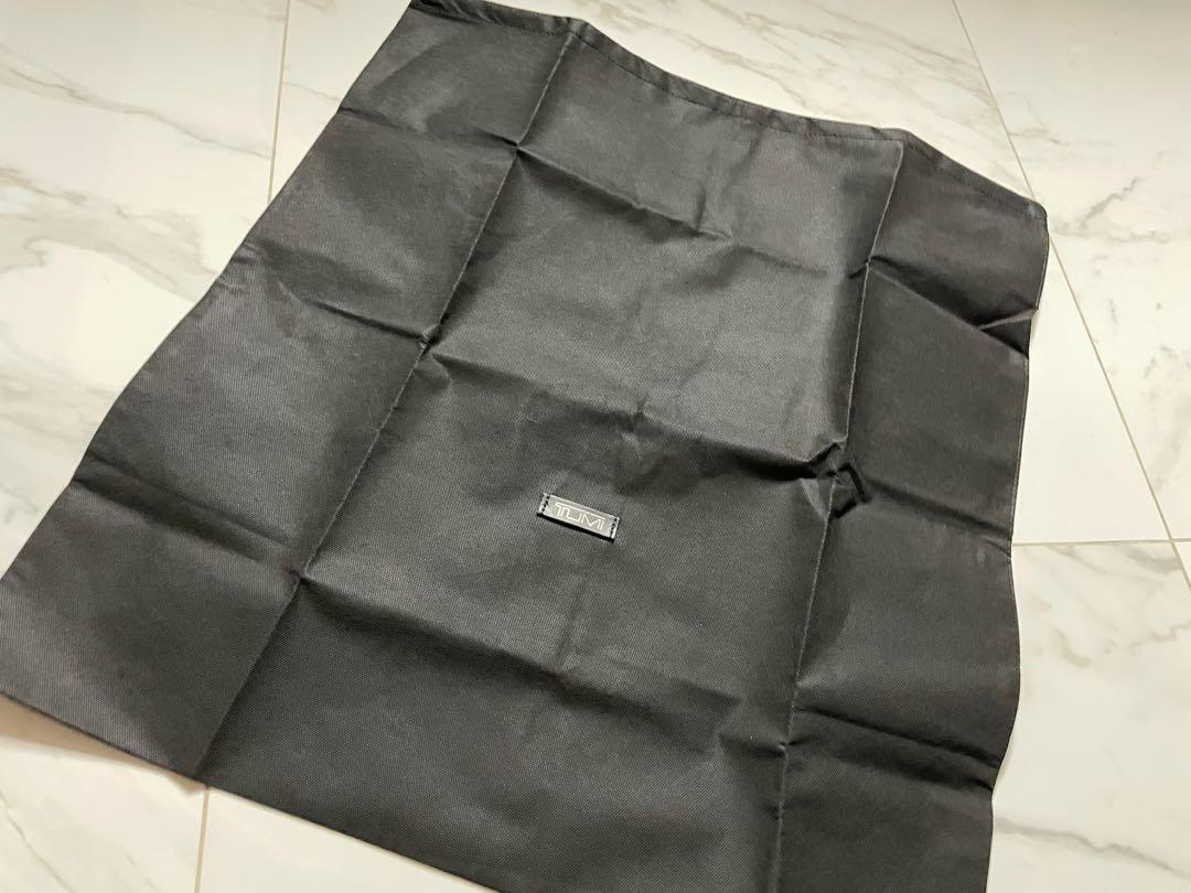 Dust cover, Luxury, Bags & Wallets on Carousell