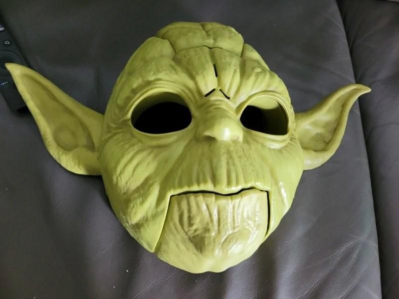 Electronic Yoda Mask Stars Wars, Hobbies & Toys, Toys & Games on Carousell