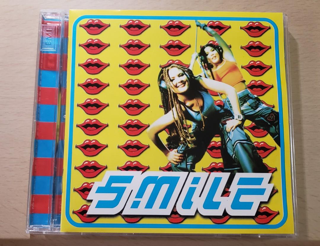 EMI SMILE CD 跳舞機插曲 Butterfly 原裝版本 Made in Malaysia, 興趣及遊戲, 音樂樂器 & 配件, 音樂與媒體 - CD 及 DVD - Carousell