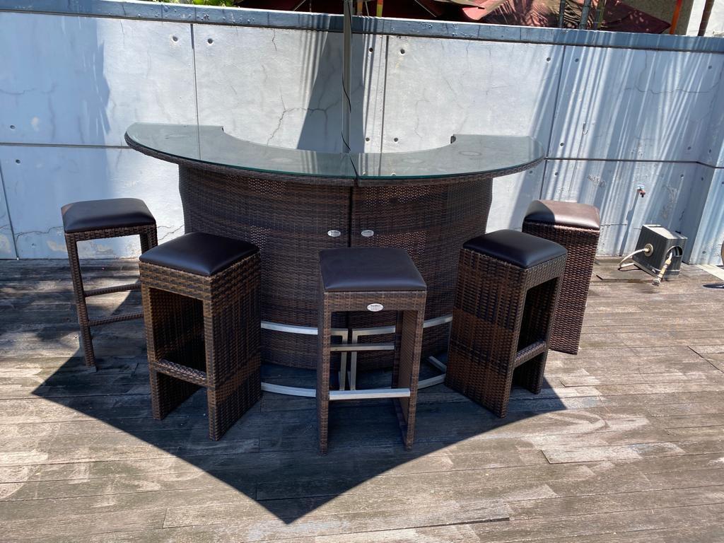 Entertainment Bar with bar stools, Furniture & Home Living, Outdoor ...